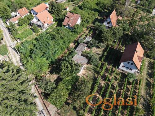 PRELEP PLAC OD 1000m2 NA ULAZU U CORTANOVCE!