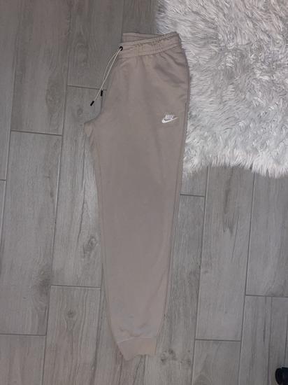 original nike trenerke