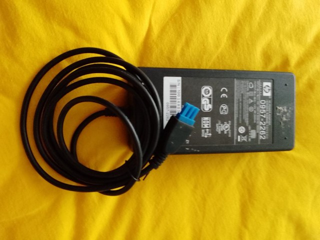 AC-DC Adapter 0957-2262 32V-2000mA