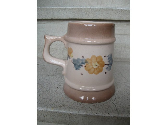 Porcelanska krigla,velika