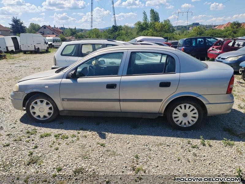 Opel Astra G 1.7 Dti Limuzi Kompletan Auto U Delovima