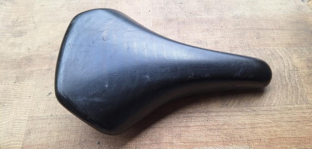 Sedište Selle Royal Essenza