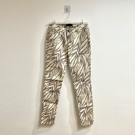 360. Amisu skinny pantalone sa animal sarama