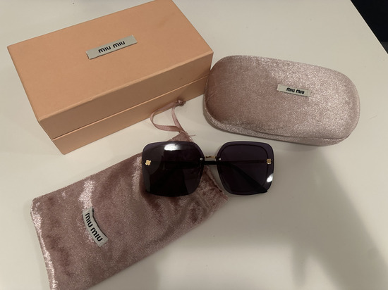 miu miu naocare