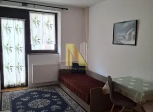 Izdavanje Garsonjera - Novi Sad