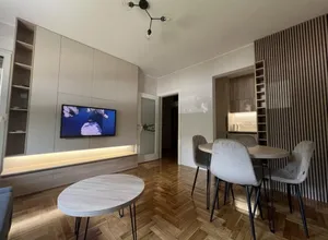 Izdavanje Stan - Novi Sad