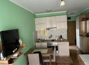 Izdavanje Stan - Novi Sad, Socijalno - Rotkvarija