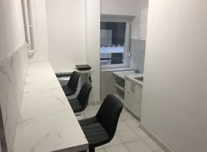 Izdavanje Kuća - Beograd, Zemun: Batajnica - Ugrinovci