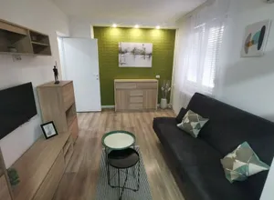 Prodaja Stan - Novi Sad, Detelinara: Stara Detelinara - Nova Detelinara