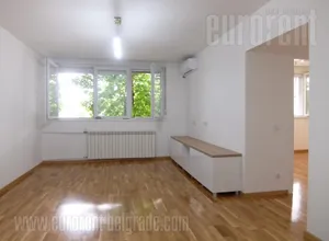 Izdavanje Stan - Beograd, Zemun: Altina - Galenika