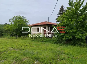 Prodaja Vikendica - Niš, Palilula: Apelovac - Mokranjčeva - Gabrovačka reka