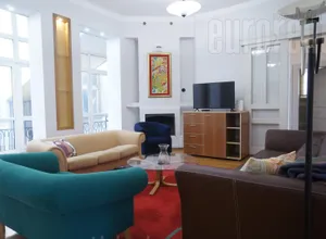 Izdavanje Stan - Beograd, Savski Venac: Beograd na vodi - Palata pravde
