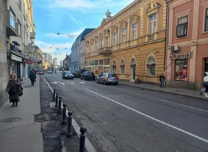 Izdavanje Kancelarija - Beograd, Zemun: Altina - Galenika