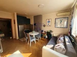 Prodaja Stan - Novi Sad