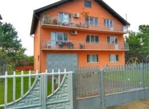 Prodaja Kuća - Inđija
