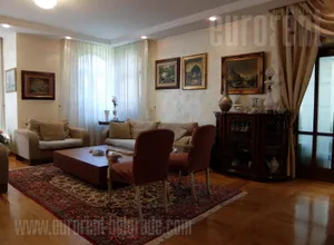 Izdavanje Kuća - Beograd, Mali Mokri Lug - Zvezdara