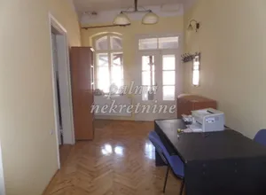 Prodaja Stan - Kragujevac