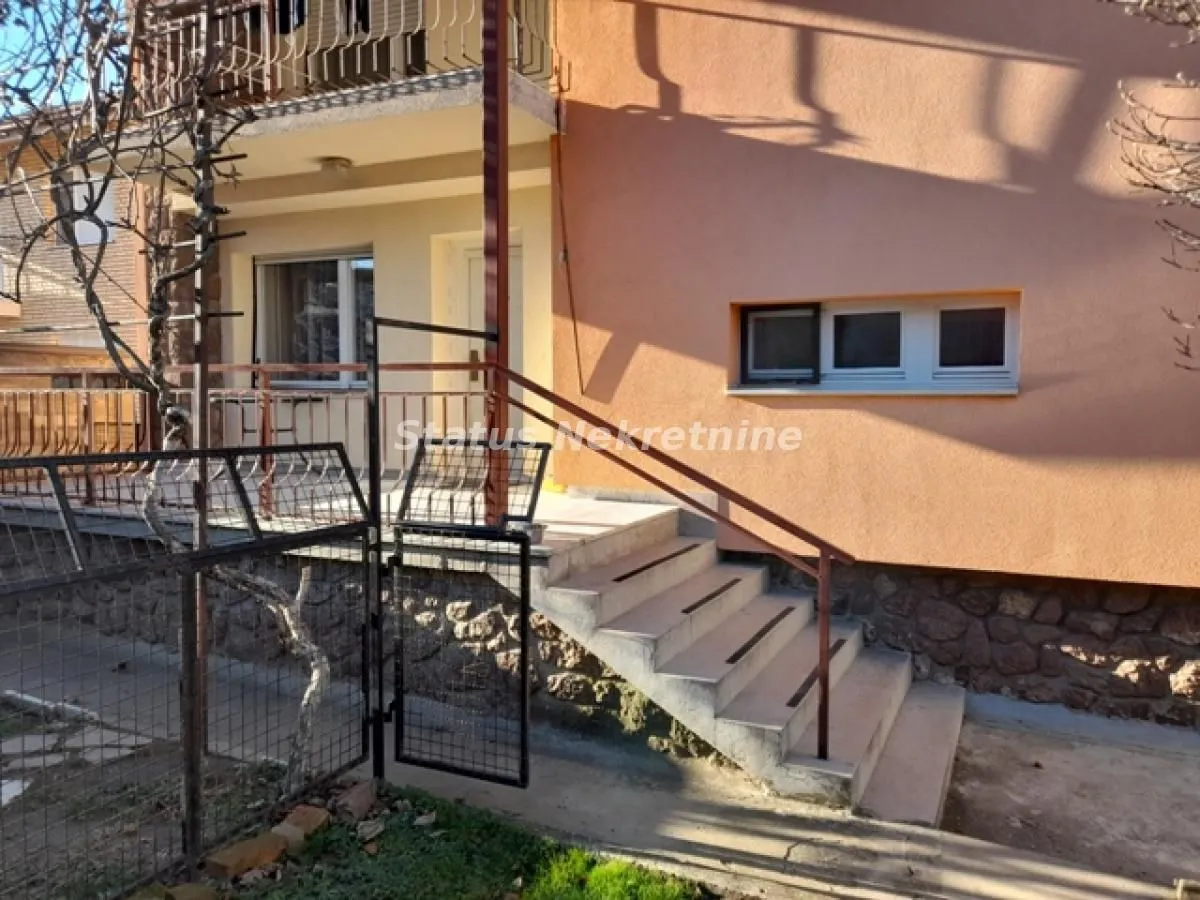 Prodaja, kuća, 360m², Sremska Kamenica, Petrovaradin