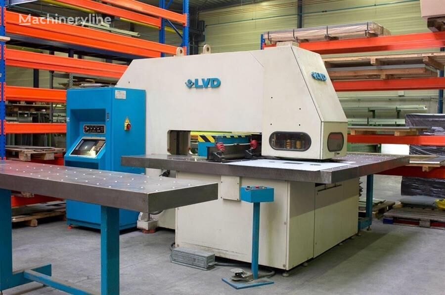 LVD CNC koordinatno probojna presa