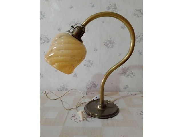 Mesingana lampa