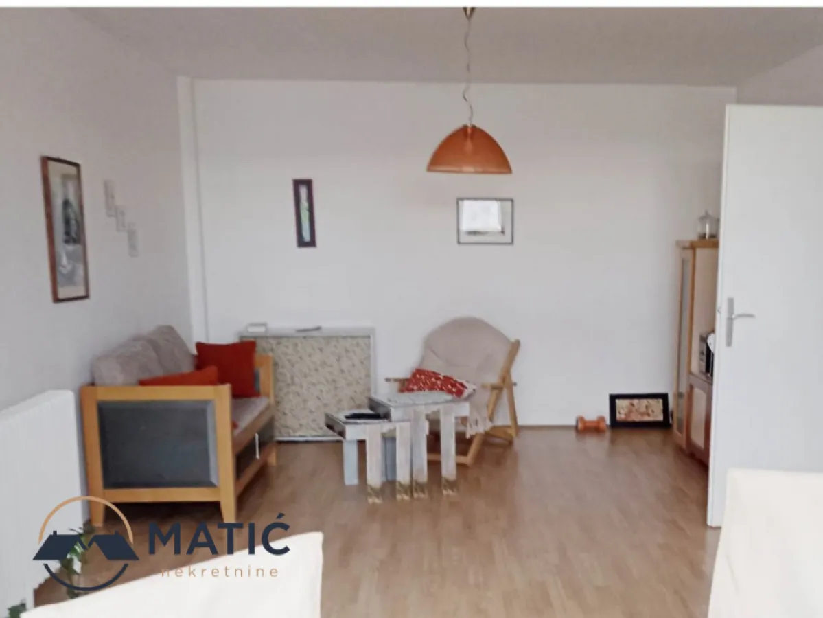 Prodaja, trosoban stan, 65m2, Novo naselje, Novi Sad