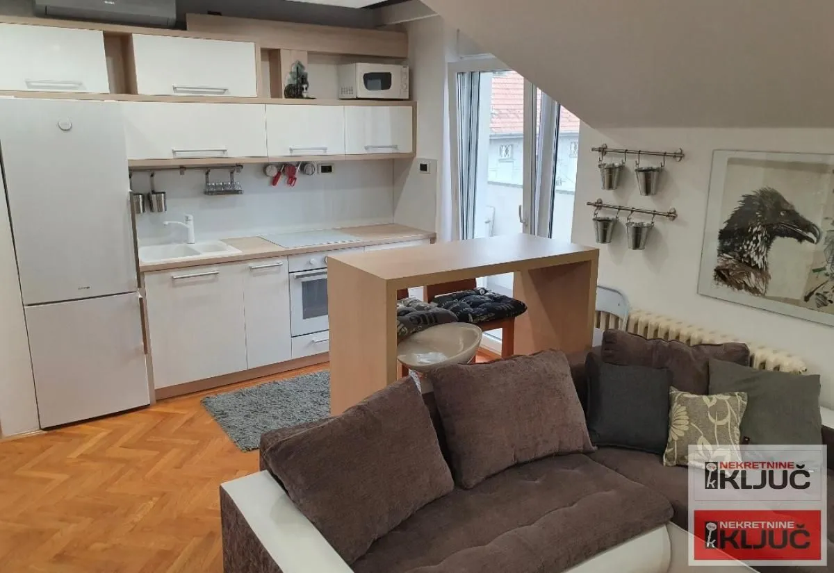 Prodaja, dvosoban stan, 40m2, Centar, Novi Sad
