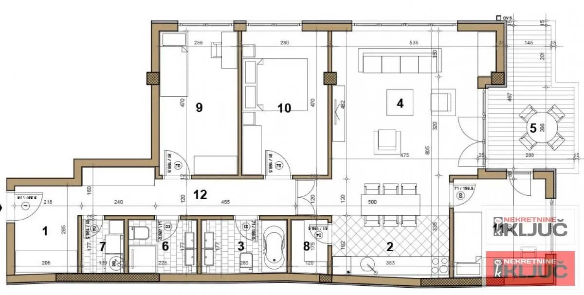 Prodaja, četvorosoban stan, 108m2, Centar, Novi Sad