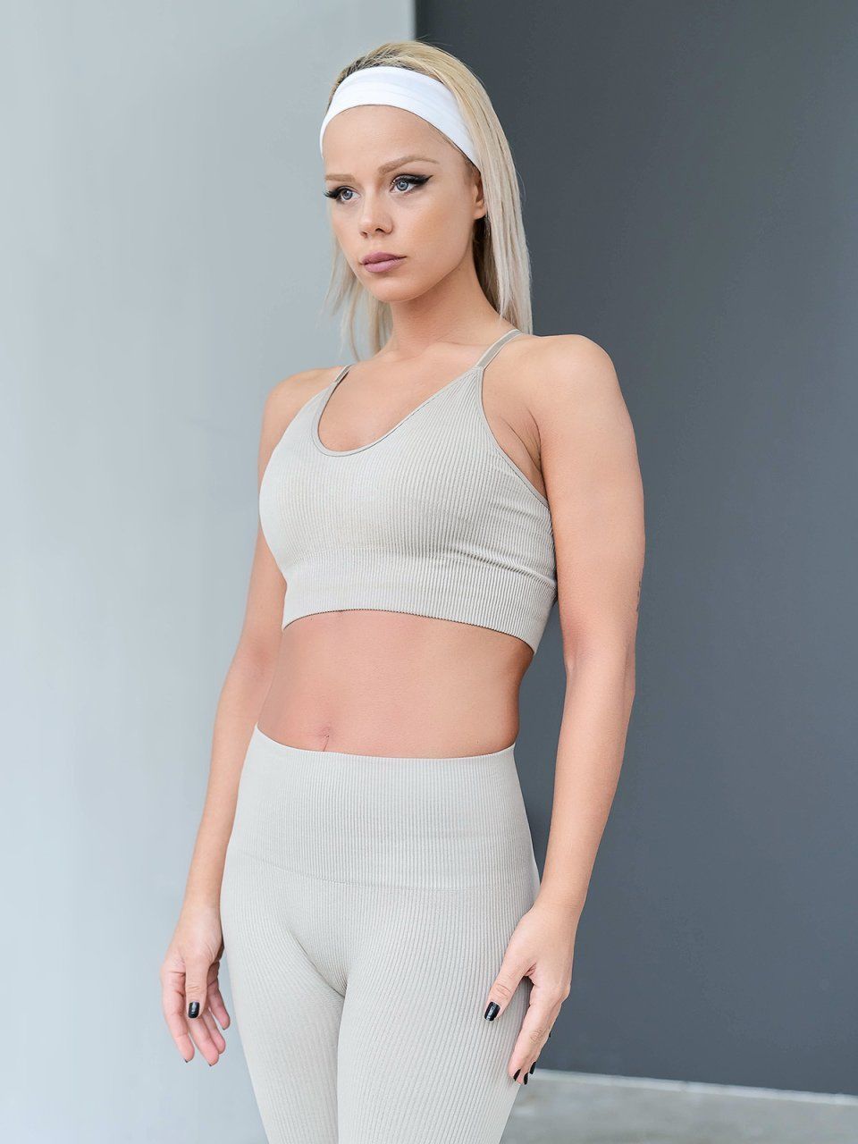 Sivi top – Ash Cut