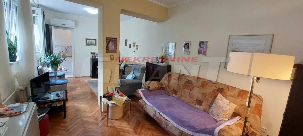 Prodaja, trosoban stan, 87m2, Severni Bulevar, Zvezdara, Beograd