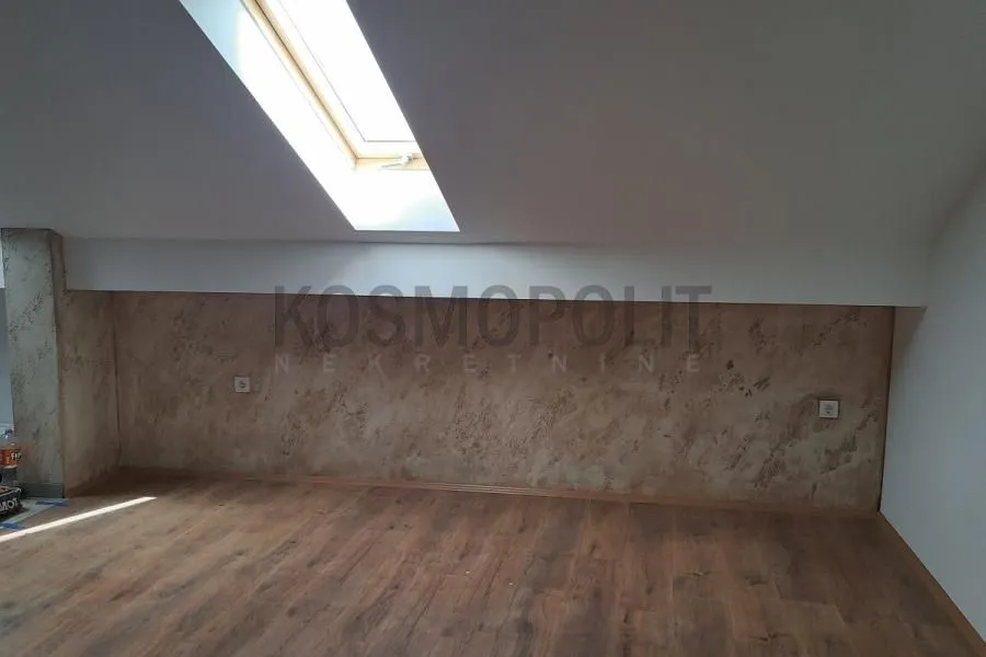 Prodaja, četvorosoban stan, 75m2, Barajevo (mesto), Barajevo, Beograd