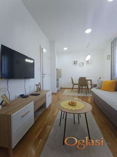Izdajem apartman Zlatibor