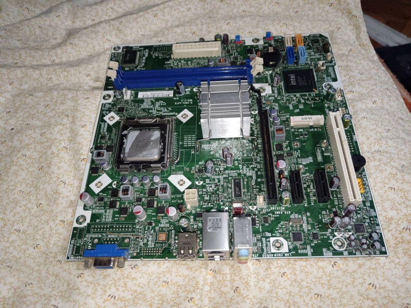 hp- h-ig41-uatx sa procesorom ddr3 soc775
