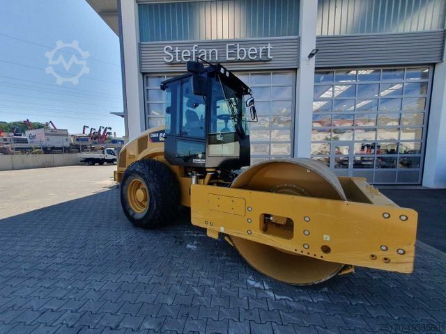 Valjak sa jednim bubnjem
CATERPILLAR CS66B Walzenzug / 2017 / nur 630h! / Klima