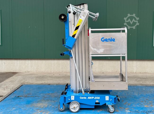 Posebna radna platforma
Genie AWP-25S AC