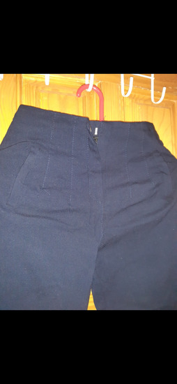 Teget pantalone sa ušicima NOVO