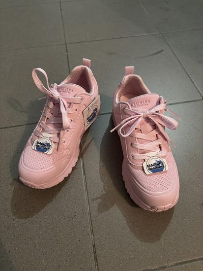 Skechers patike 36