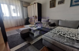 Prodajem Stan-Apartman, Kej