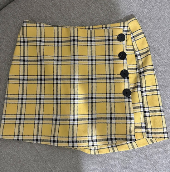 Bershka skort