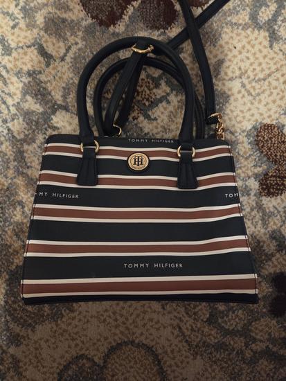 Tommy Hilfiger