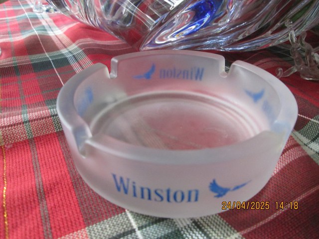 STAKLENA PEPELJARA WINSTON