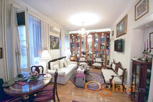 Knez Mihajlova u blizini - lux salonski stan ID#5100
