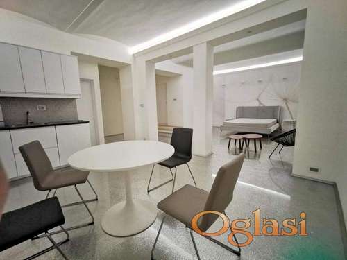 Centar,Strahinjića bana,renoviran,useljiv ID#18531