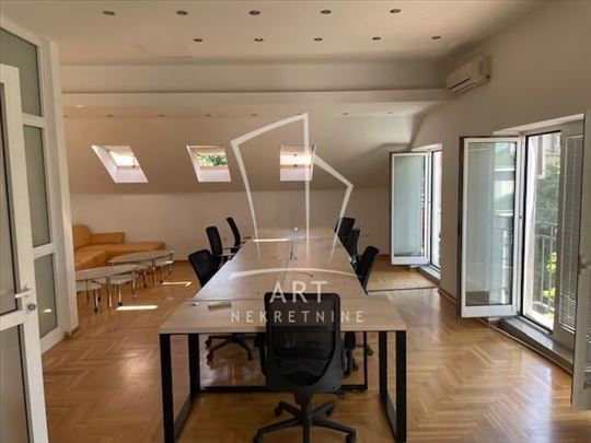 Mereno 265 m2, 5 kancelarija, parking ID#11560