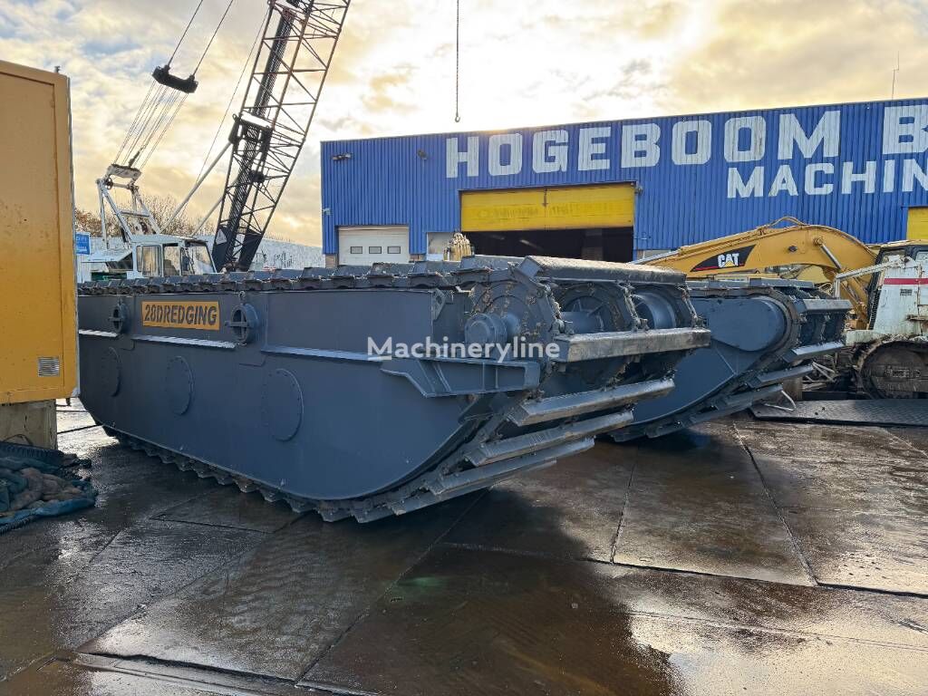 Caterpillar swamp buggy amphibious undercarriage (unused) bager guseničar