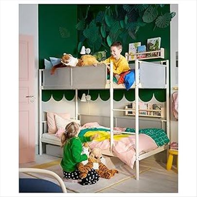 Na prodaju dva odlična komada Ikea kreveta