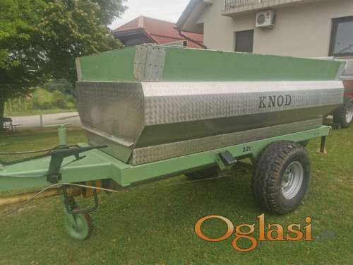 Prikolica za grožđe - KNOD 4000 litrov