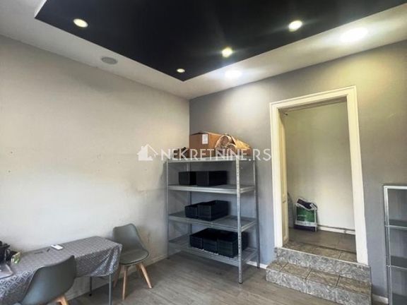 Lokal, poslovni prostor 25m2, Ugrinovačka, Ugrinovačka