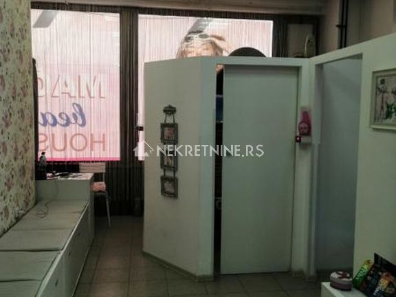 LOKAL U STROGOM CENTRU GRADA