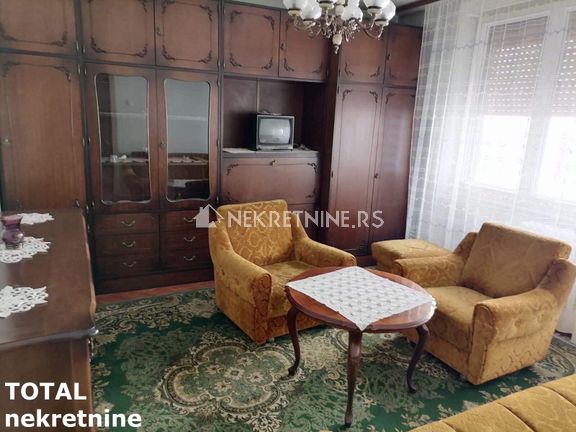Dvosoban stan NOVI SAD, 300€