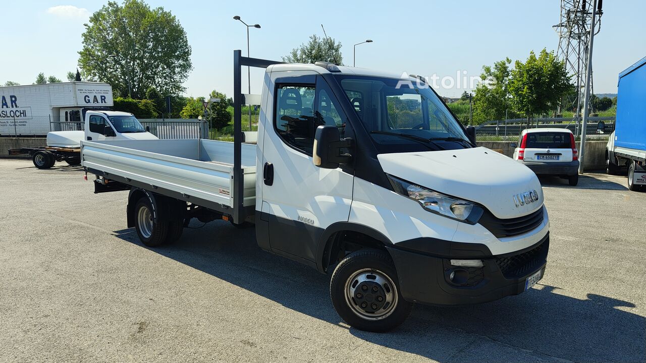 IVECO DAILY 35 C 12 CASSONE FISSO kamion s ravnom platformom < 3.5t